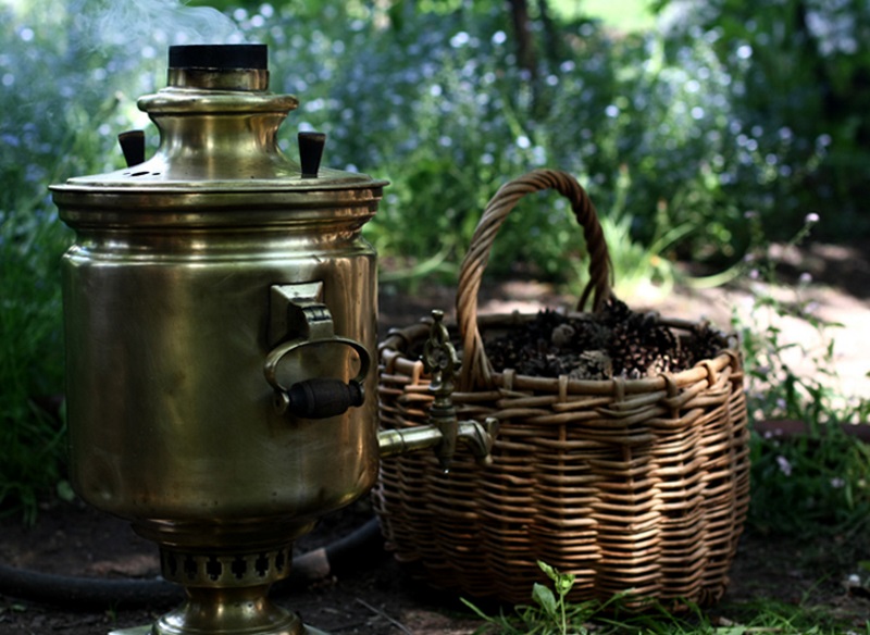 How to melt a samovar on the wood: what and how best to drown